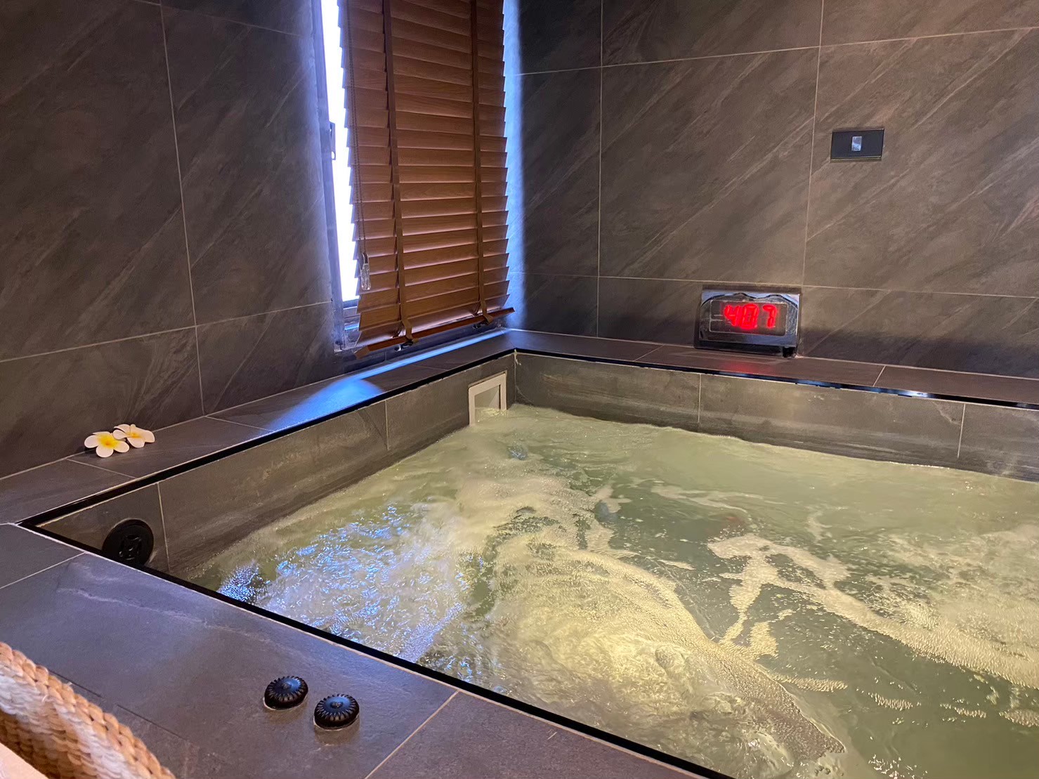 Onsen Kaizen Private Onsen & Spa - Inter Pool Spa